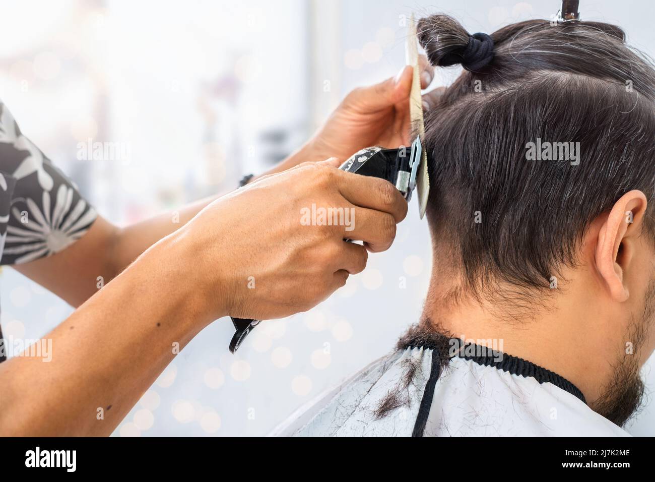 Coupes au rasoir Banque de photographies et d’images à haute résolution ...