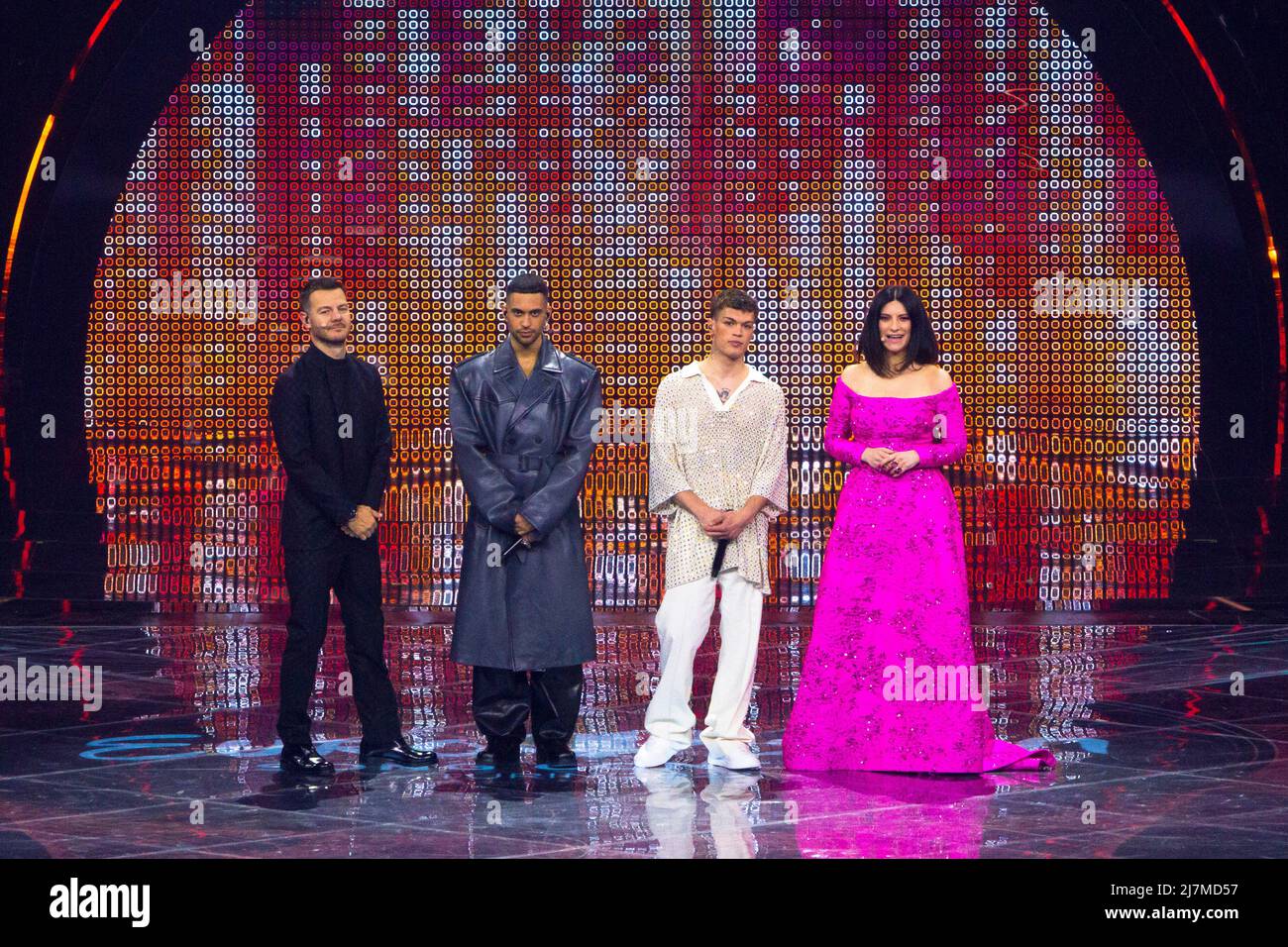 Turin, Italie. 9th mai 2022. Les animateurs de TV Alessandro Cattelan ...