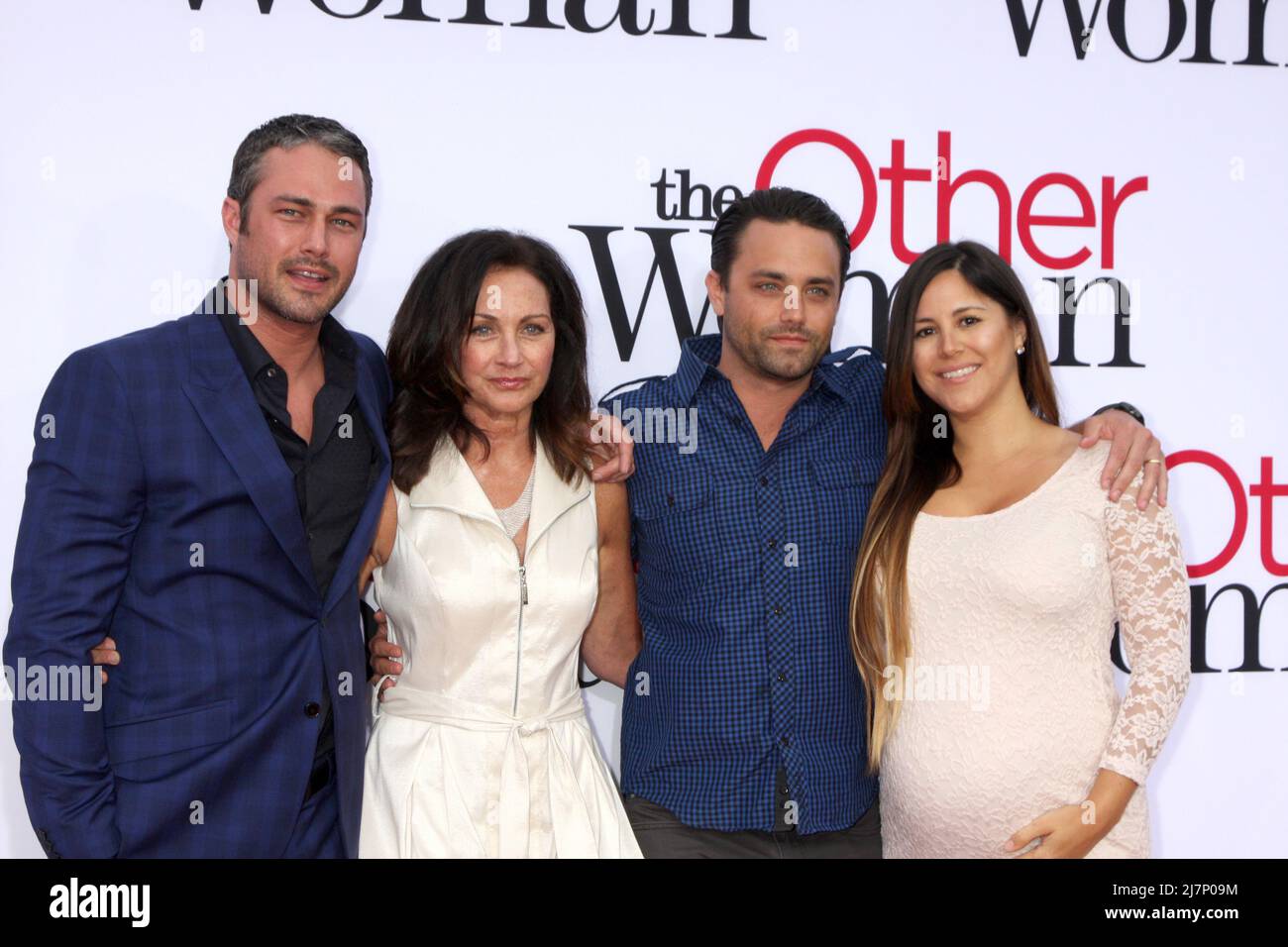 Taylor kinney and pamela heisler Banque de photographies et d’images à ...