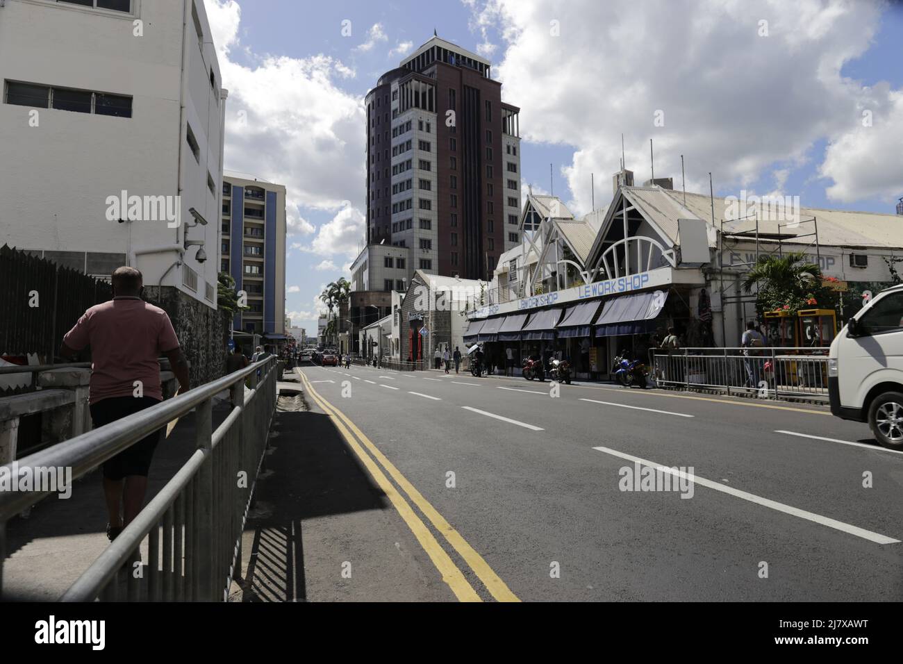 La rue John Kennedy est située à Port Louis, à l'île Maurice. La rue ...