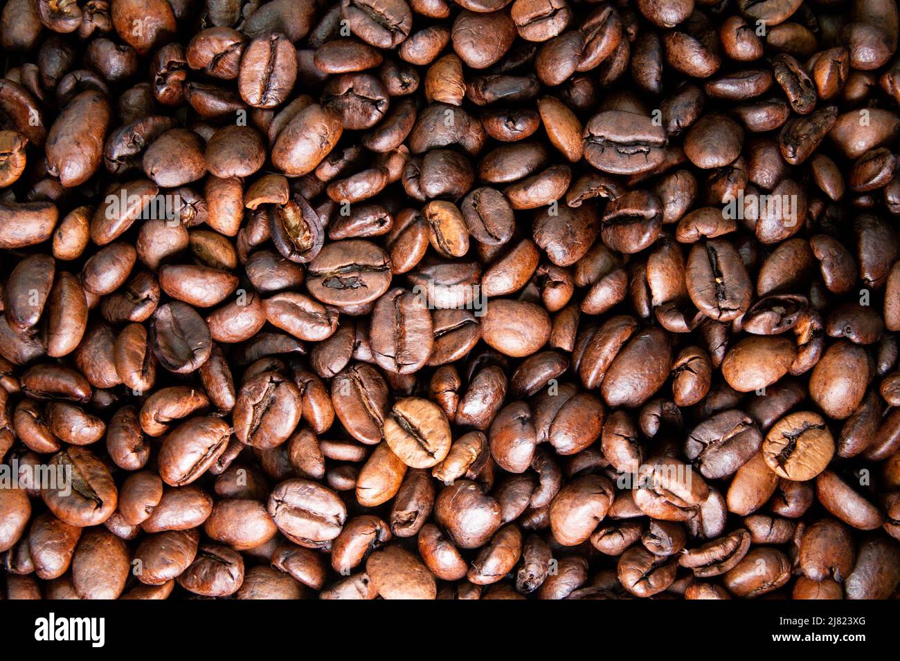 Café en grains entiers Banque de photographies et d’images à haute ...