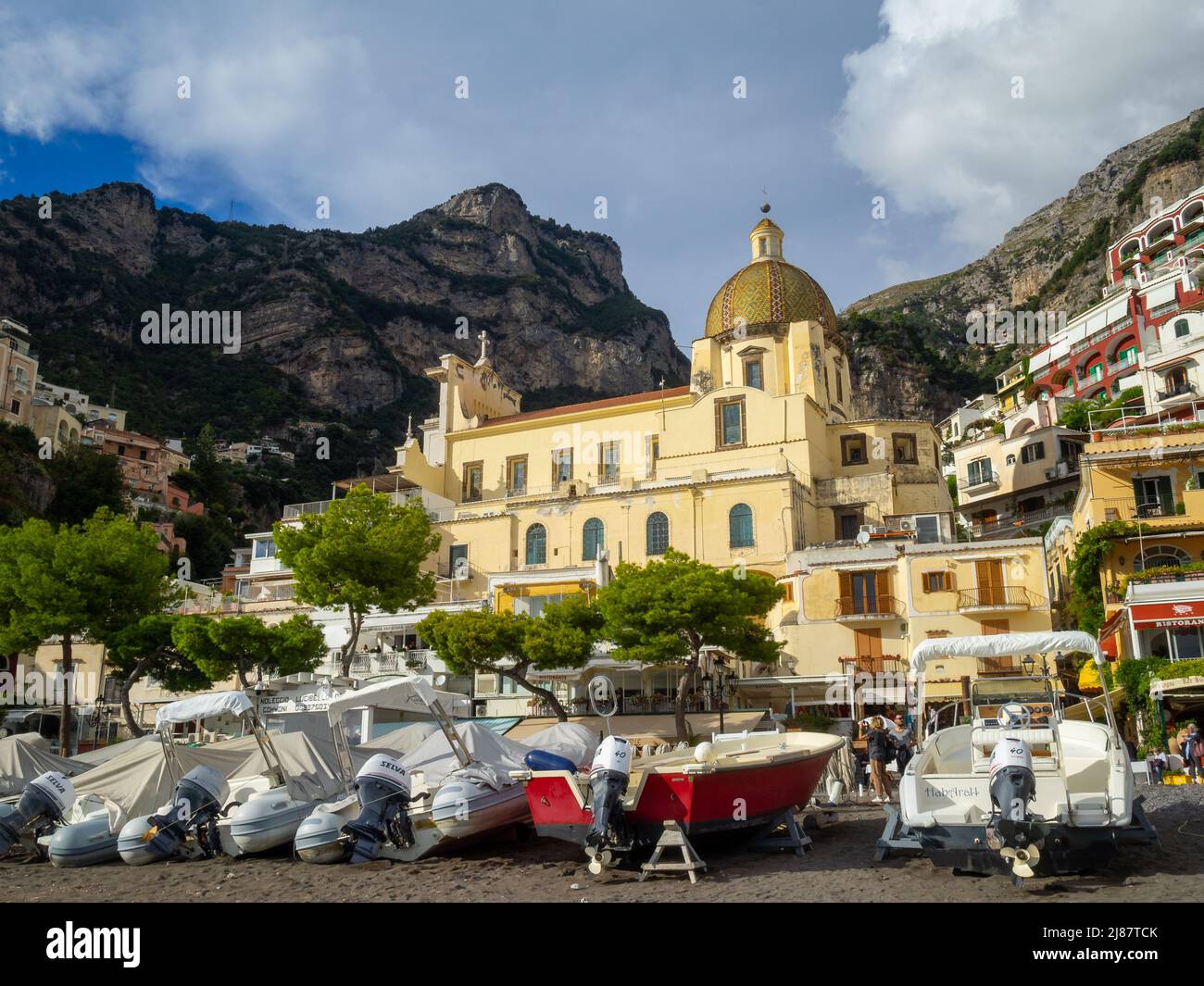 Positano spiaggia italie Banque de photographies et d’images à haute ...