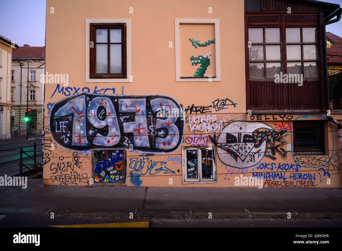 LJUBLJANA, SLOVÉNIE - 15 FÉVRIER 2022: Pixel art à Ljubljana par le ...