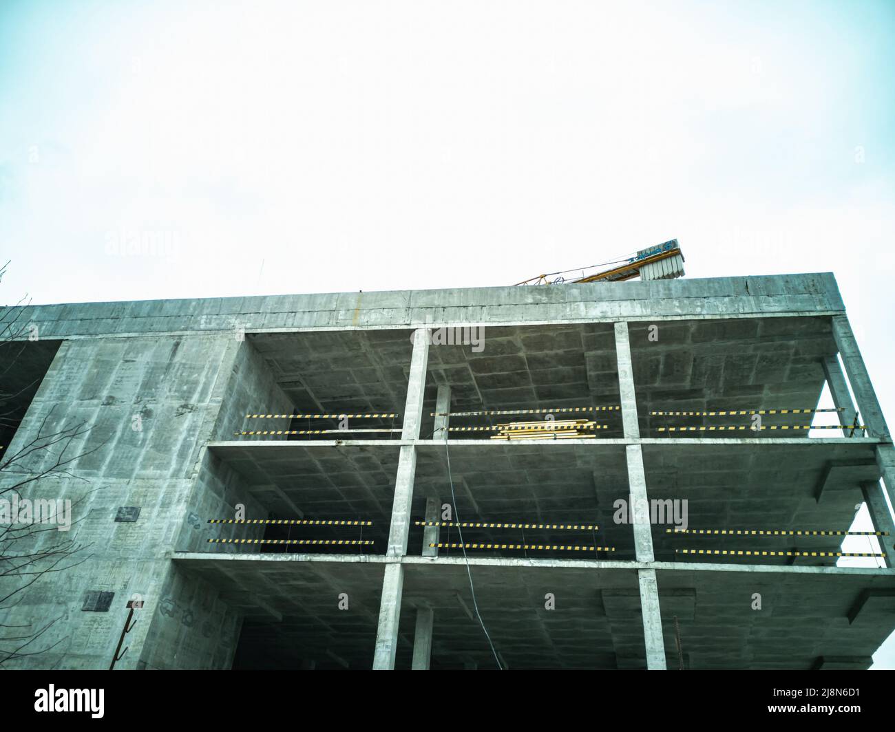 Construction d'un parking sur plusieurs niveaux pour voitures ...