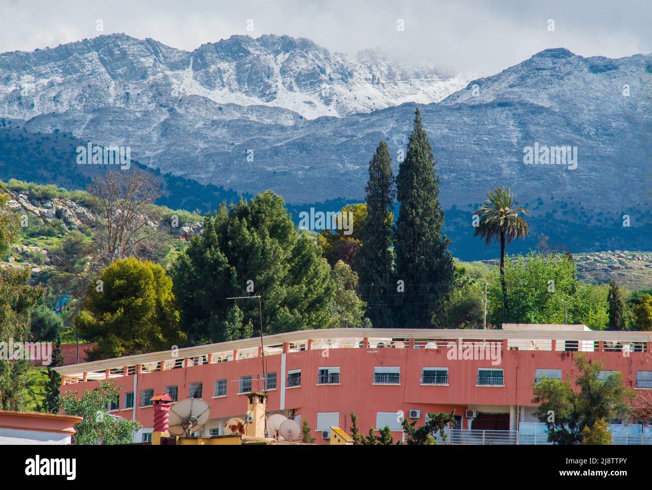 Jbel morocco Banque de photographies et d’images à haute résolution - Alamy