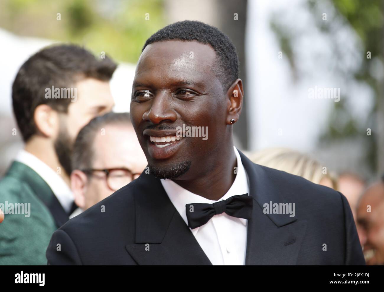 Omar Sy participe à la projection de "Top Gun: Maverick" lors du ...