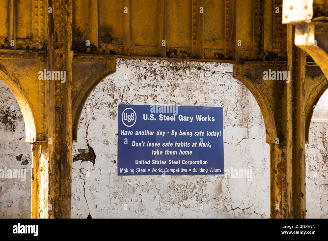 Gary works Banque de photographies et d’images à haute résolution - Alamy