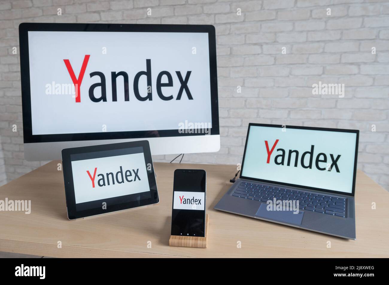 Logo yandex Banque de photographies et d’images à haute résolution - Alamy