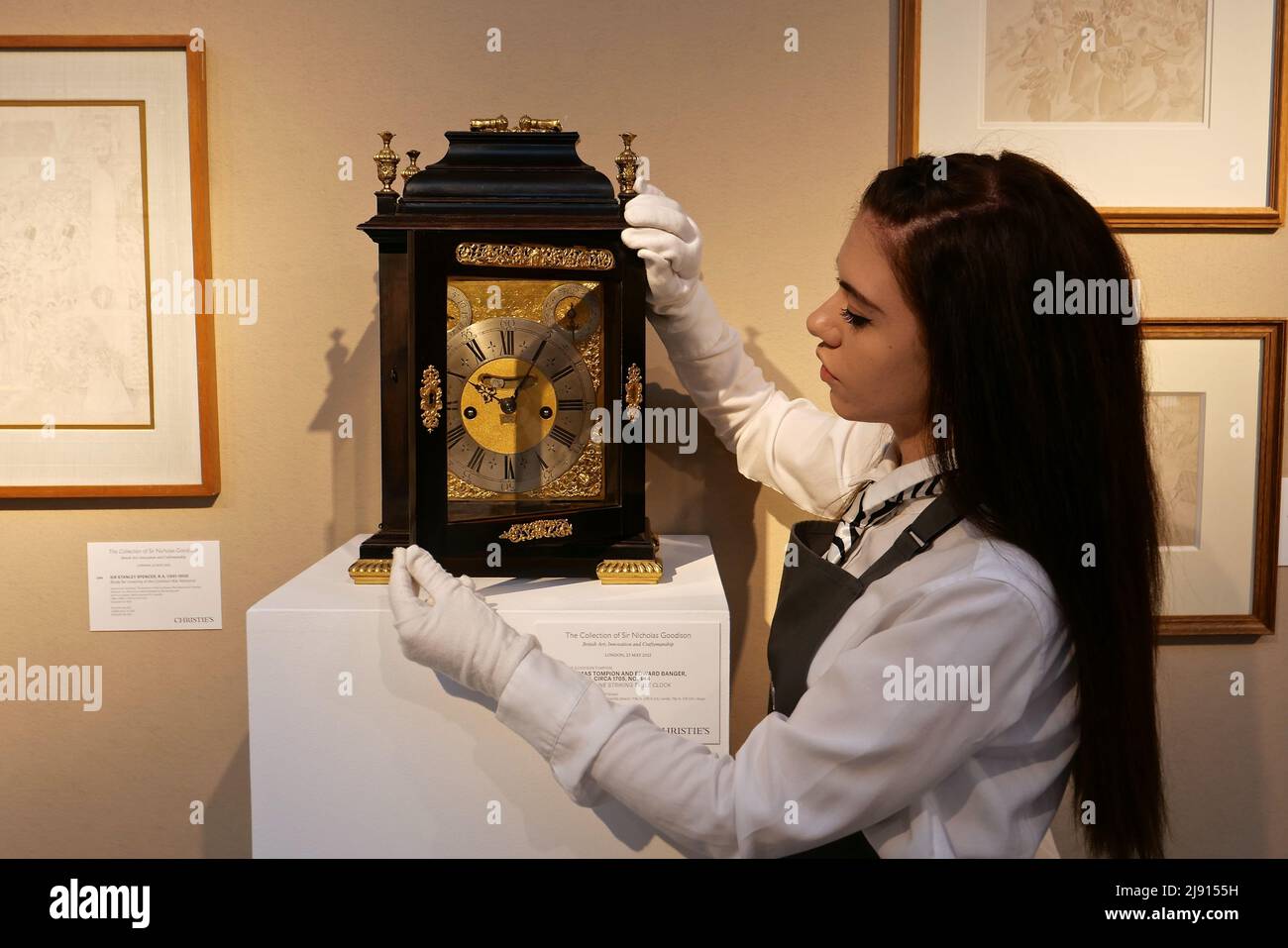 La collection de monsieur nicholas goodison Banque de photographies et ...