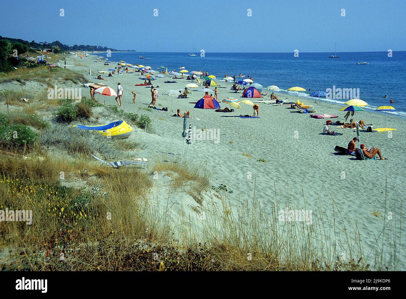 Nudism beach corsica Banque de photographies et d’images à haute ...