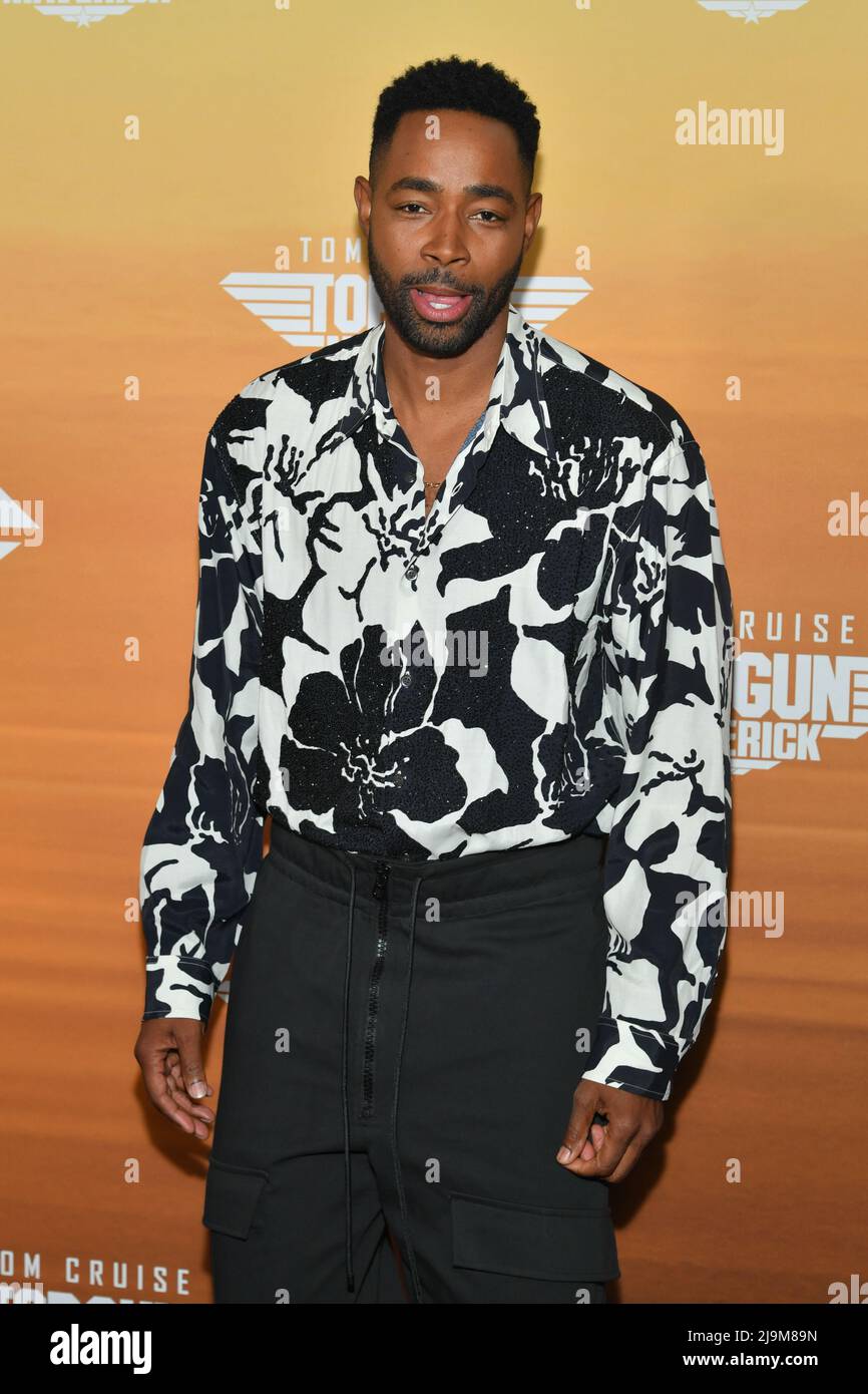 Jay ellis Banque de photographies et d’images à haute résolution - Alamy