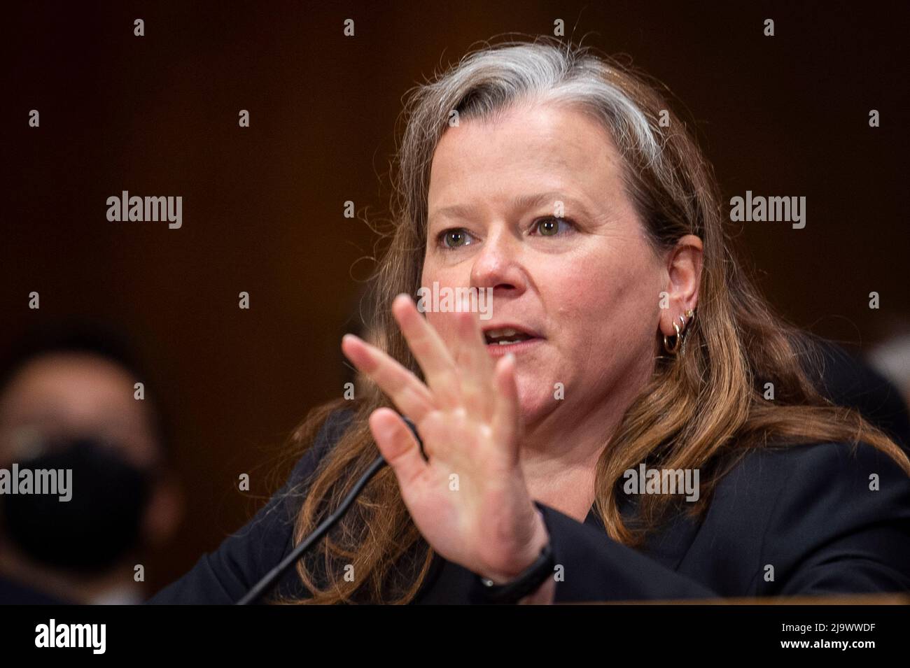 Washington, États-Unis d'Amérique. 25th mai 2022. Sarah A.L. Mme ...