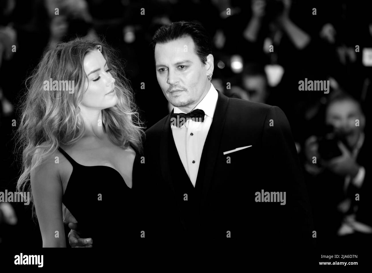 Lacteur Johnny Depp Et Sa Femme Amber Entendirent Arriver Pour Le