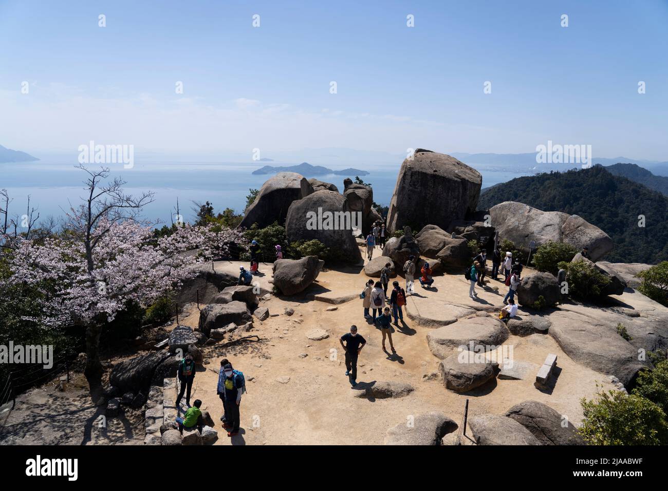 Observatoire du Mont Misen 弥山 展望台 île Miyajima aka Itsukushima, baie d ...