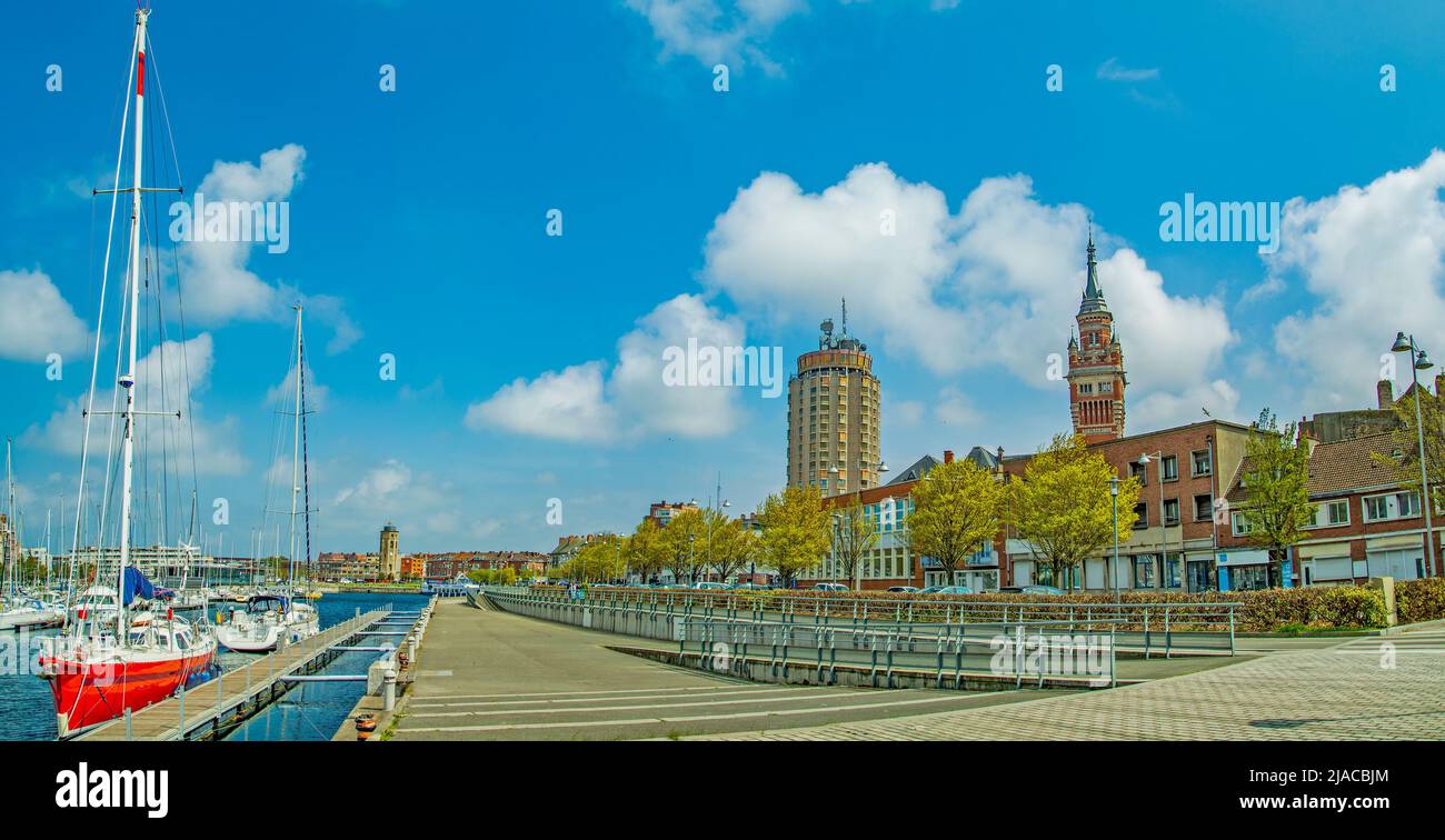 Town hall belfry dunkirk dunkerque Banque de photographies et d’images ...