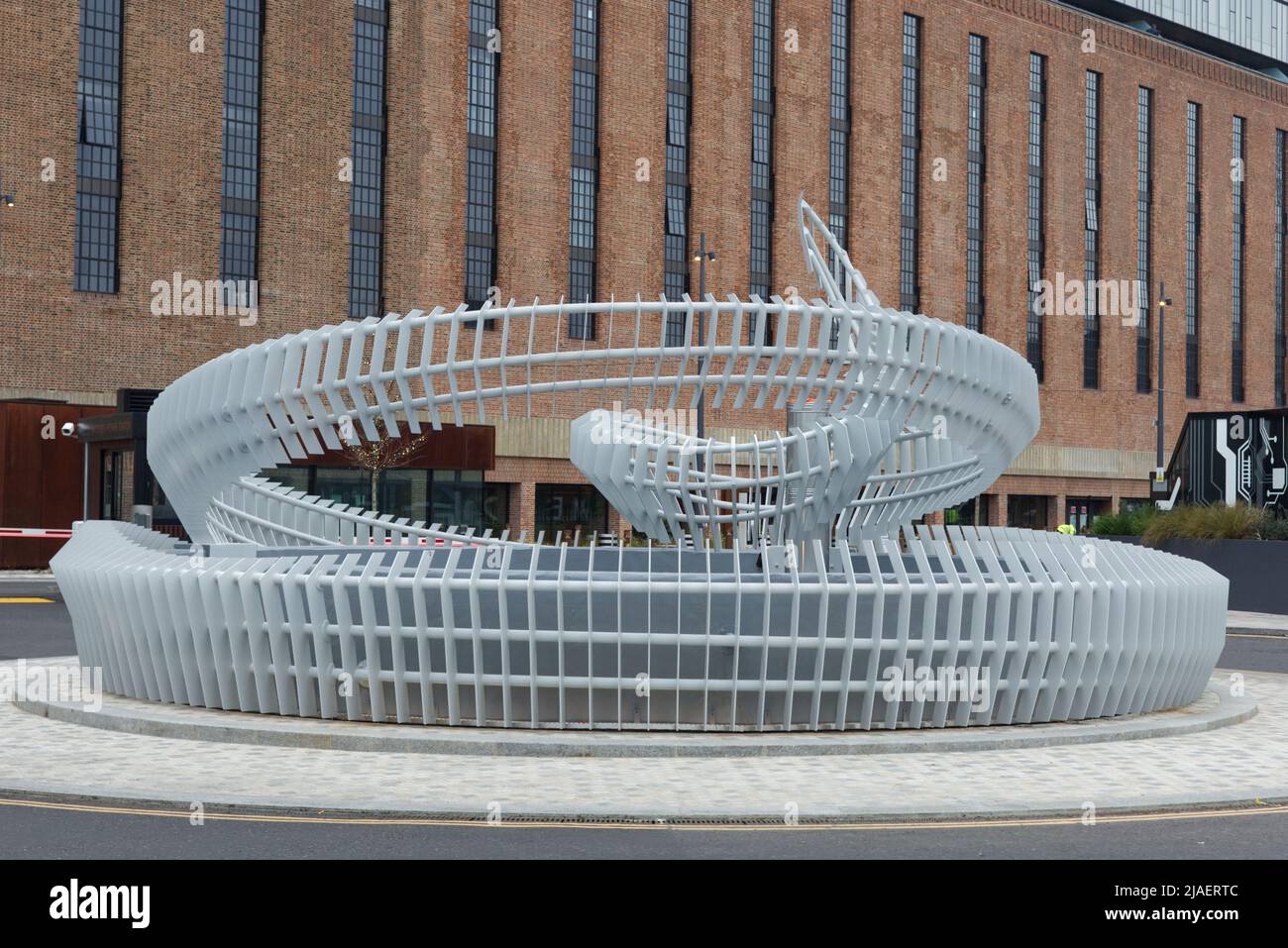 Sculptures sur ronds points Banque de photographies et d’images à haute ...