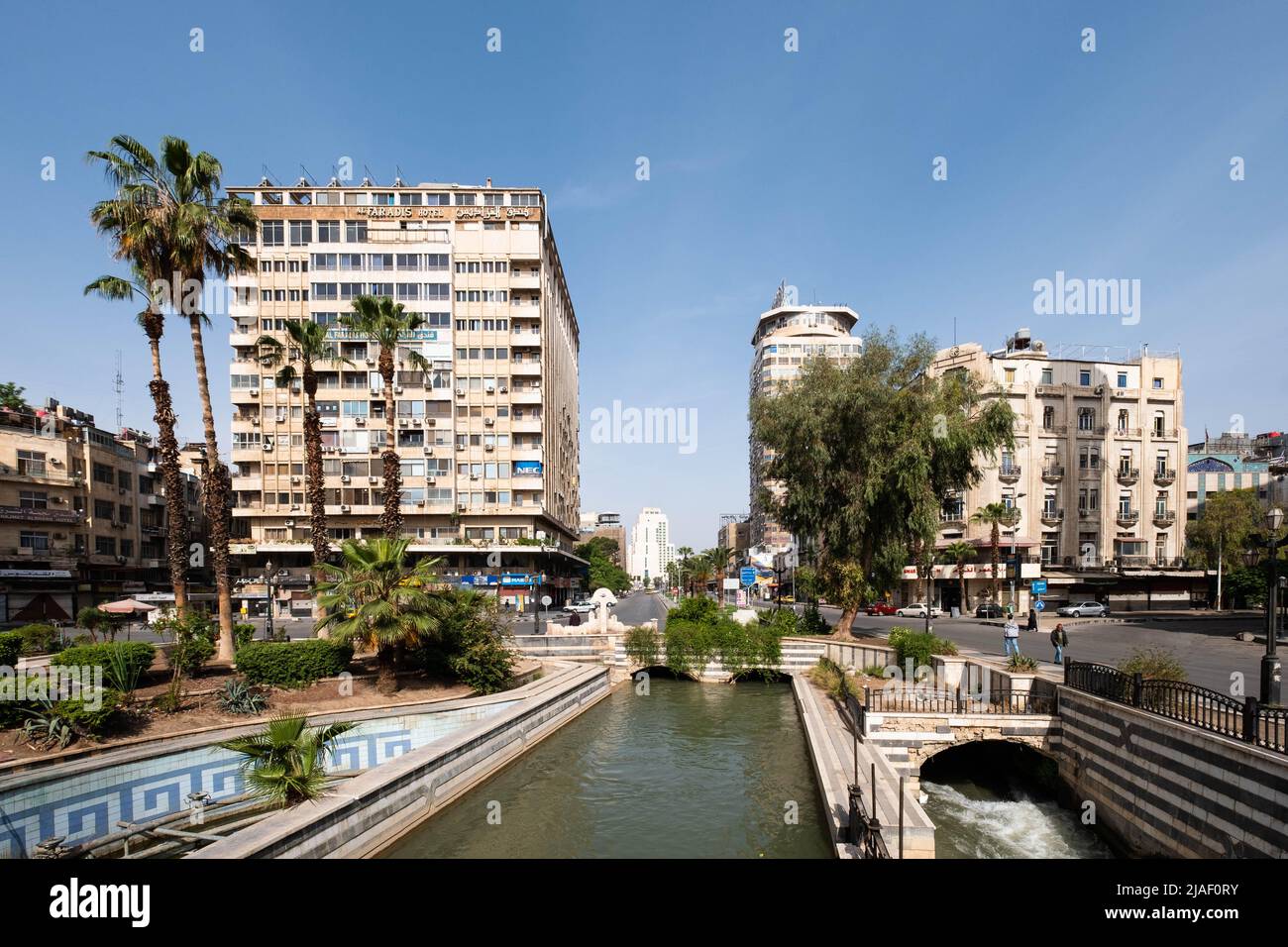 Damas, Syrie - Mai 2022 : place publique (place Al Marjeh), scène de ...