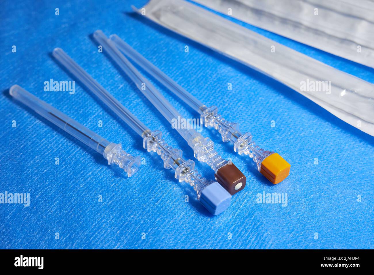 Aiguilles d'injection pour anesthésie rachidienne. Aiguille à pointe ...