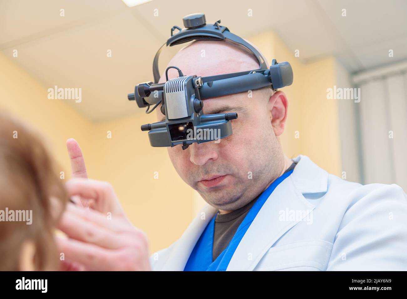 Vision binoculaire Banque de photographies et d’images à haute ...