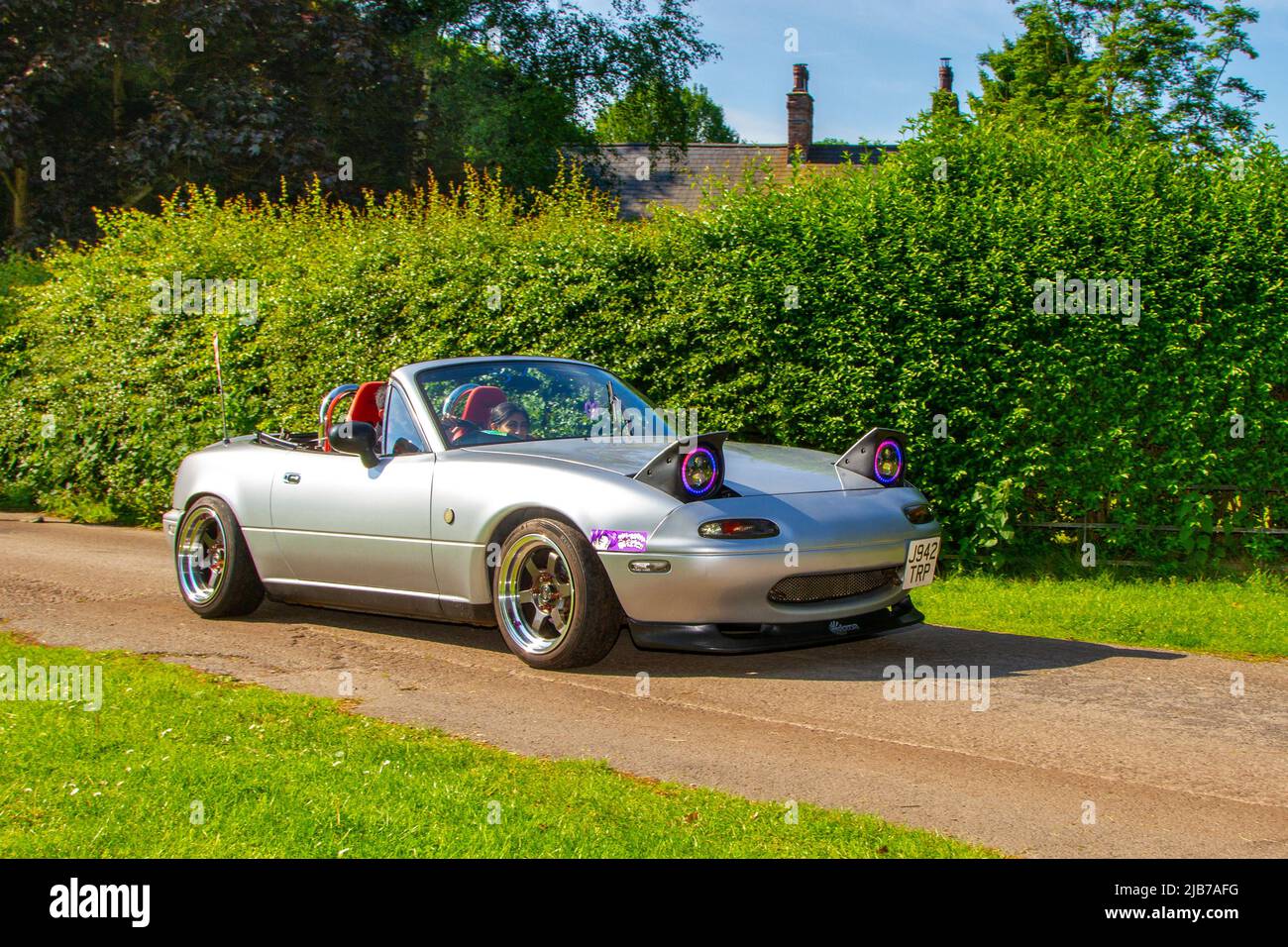 Mazda mx5 1 6 classique Banque de photographies et d’images à haute ...