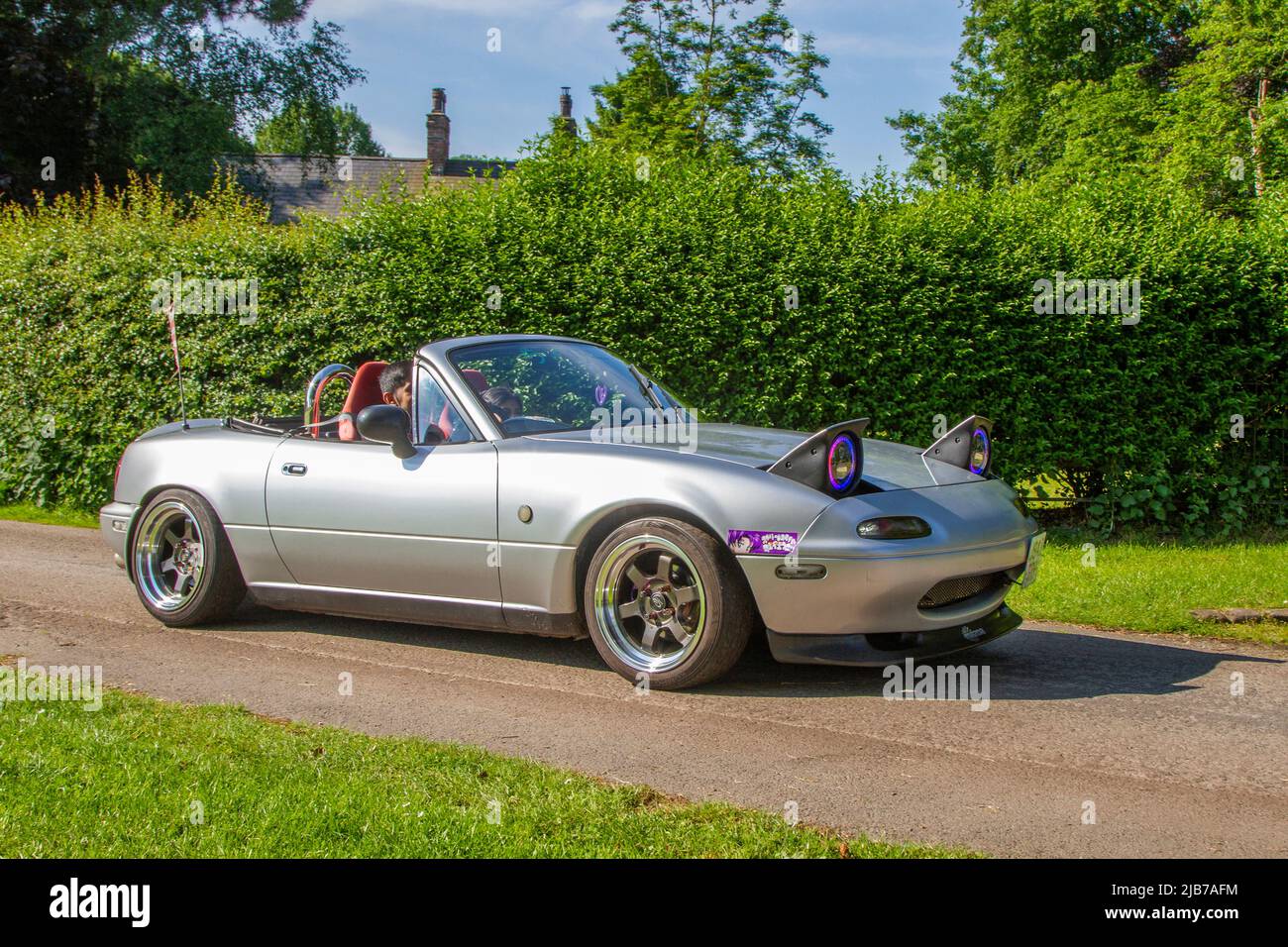 Mazda mx5 1 6 classique Banque de photographies et d’images à haute ...