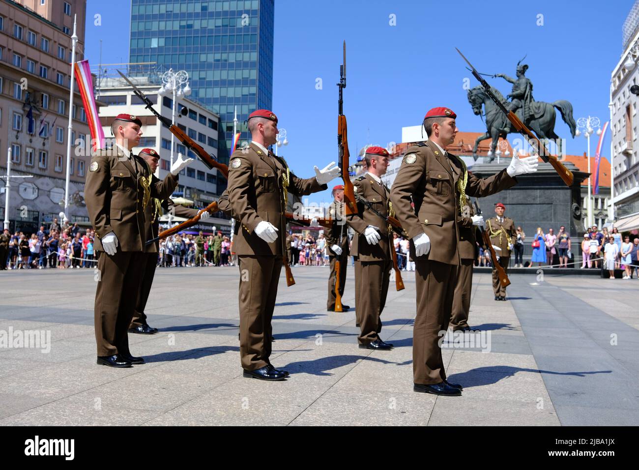 Bataillon de protection lent Banque de photographies et d’images à ...