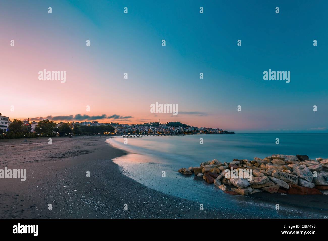 Karadeniz sahili Banque de photographies et d’images à haute résolution ...