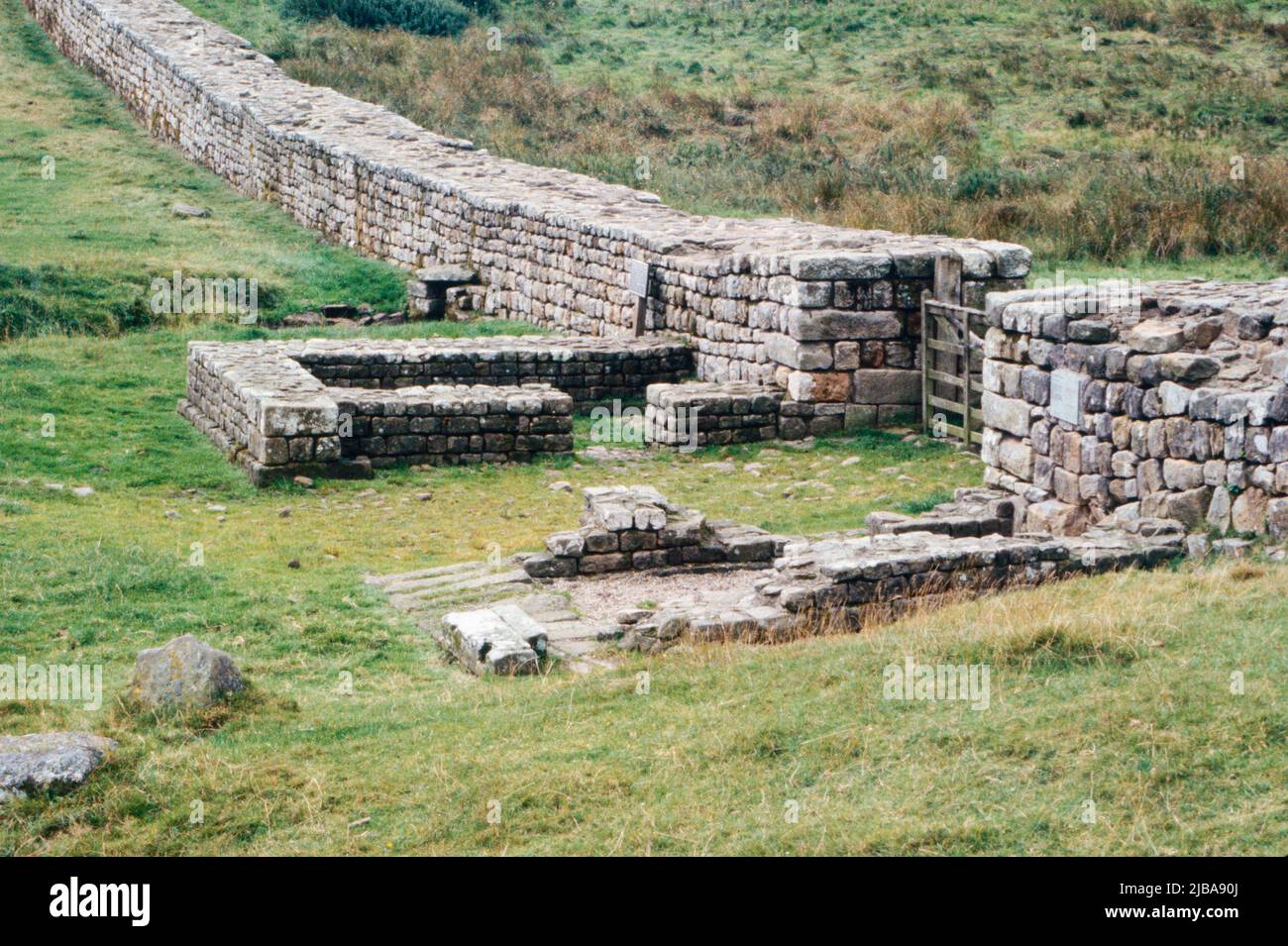 Knag Burn Gateway - l'une des rares portes à travers le mur qui ne fait ...