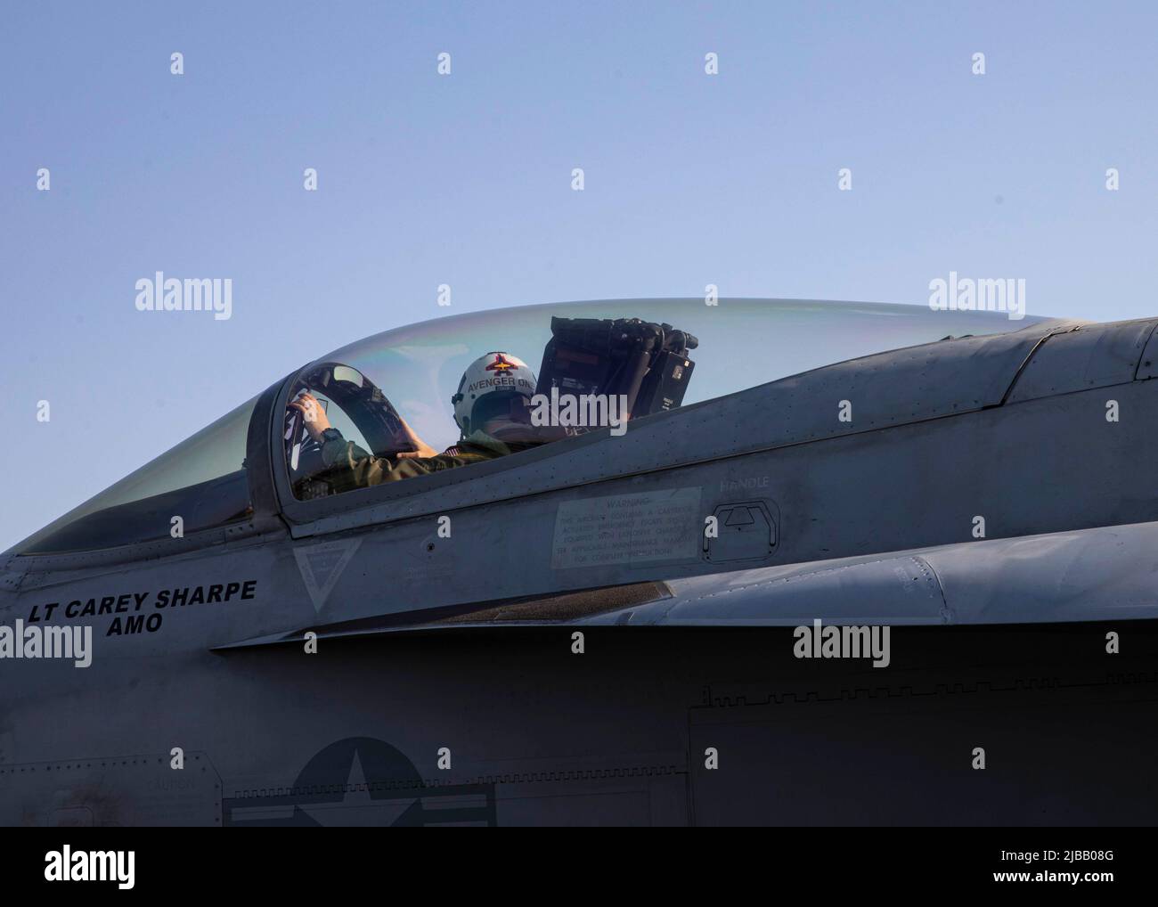 220602-N-YD731-1704 OCÉAN ATLANTIQUE (2 juin 2022) Capitaine David ...