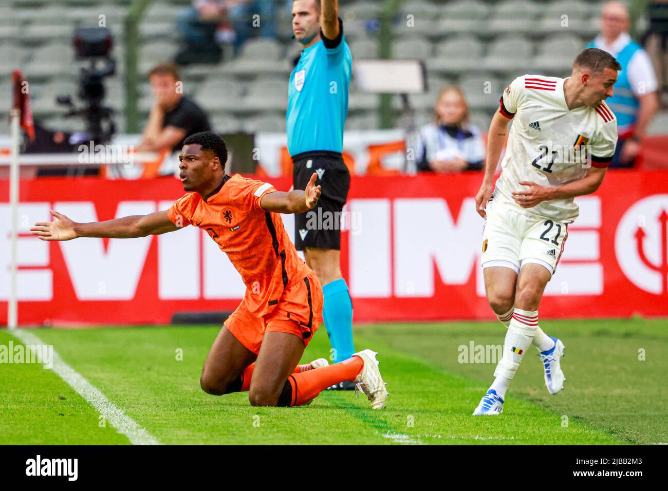 BRUXELLES, BELGIQUE - JUIN 3 : Denzel Dumfries lors de la Ligue des ...