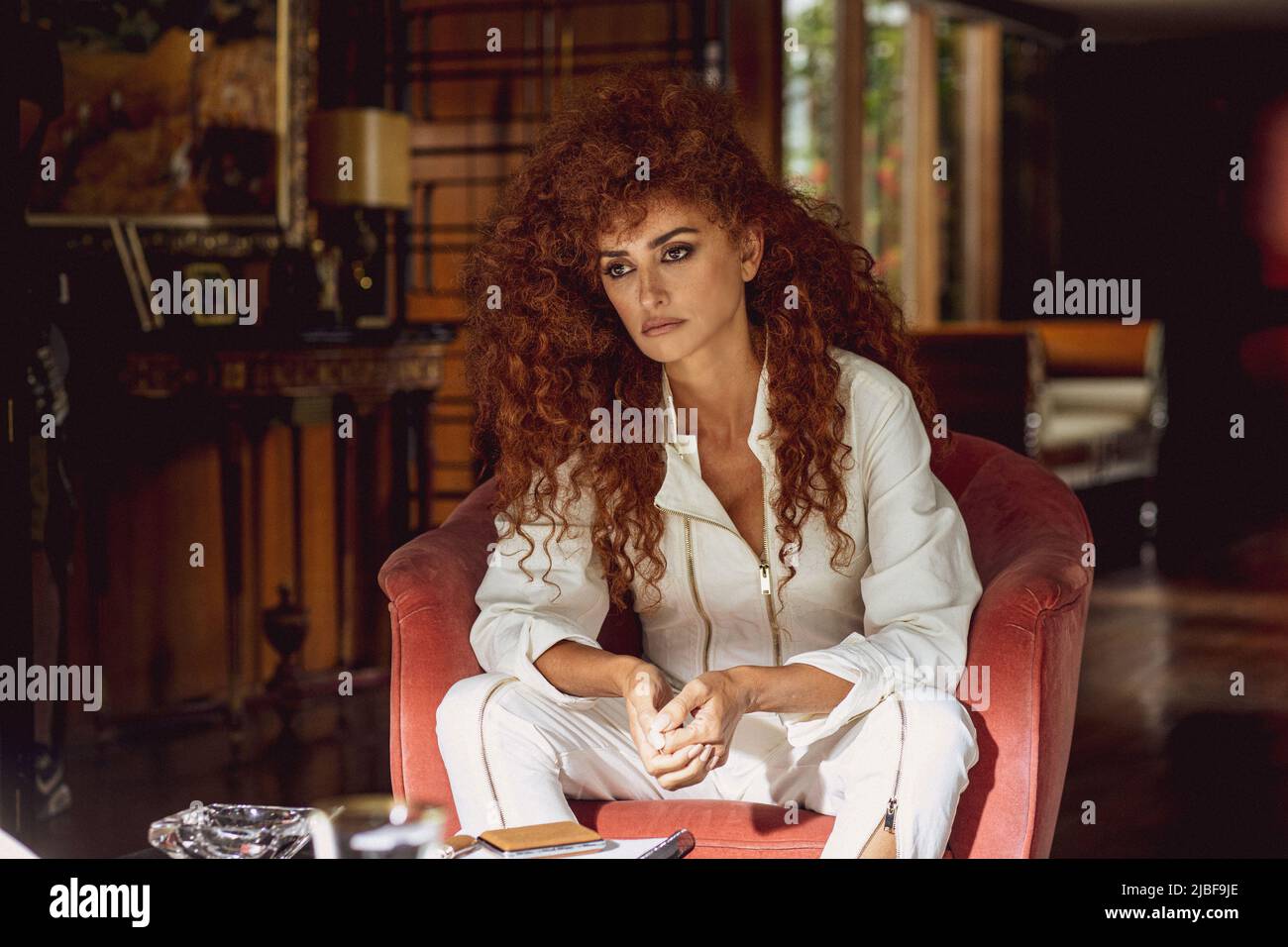 PENELOPE CRUZ dans LE CONCOURS OFFICIEL (2021) -titre original ...