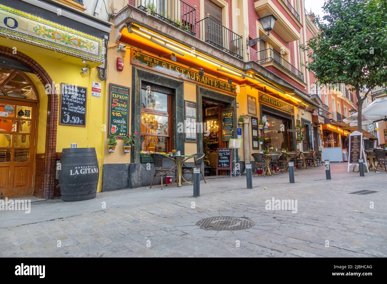 Antigua taberna Banque de photographies et d’images à haute résolution ...