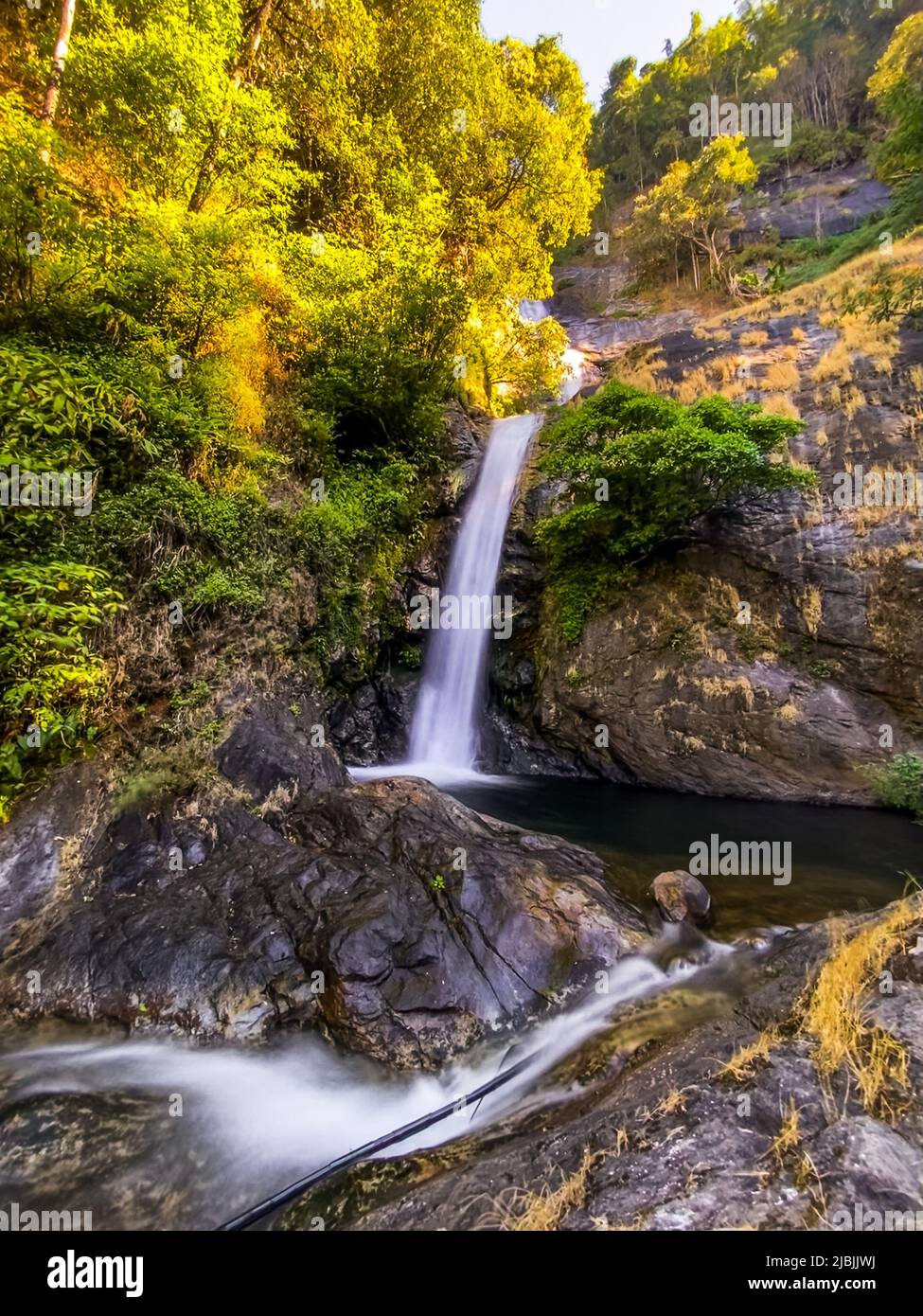 Cascade de mae pan Banque de photographies et d’images à haute ...