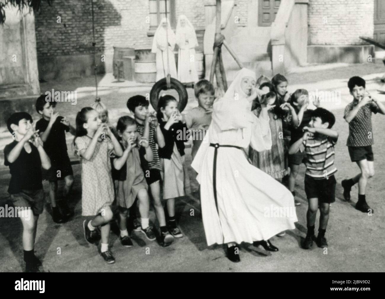 The singing nun Banque de photographies et d’images à haute résolution ...