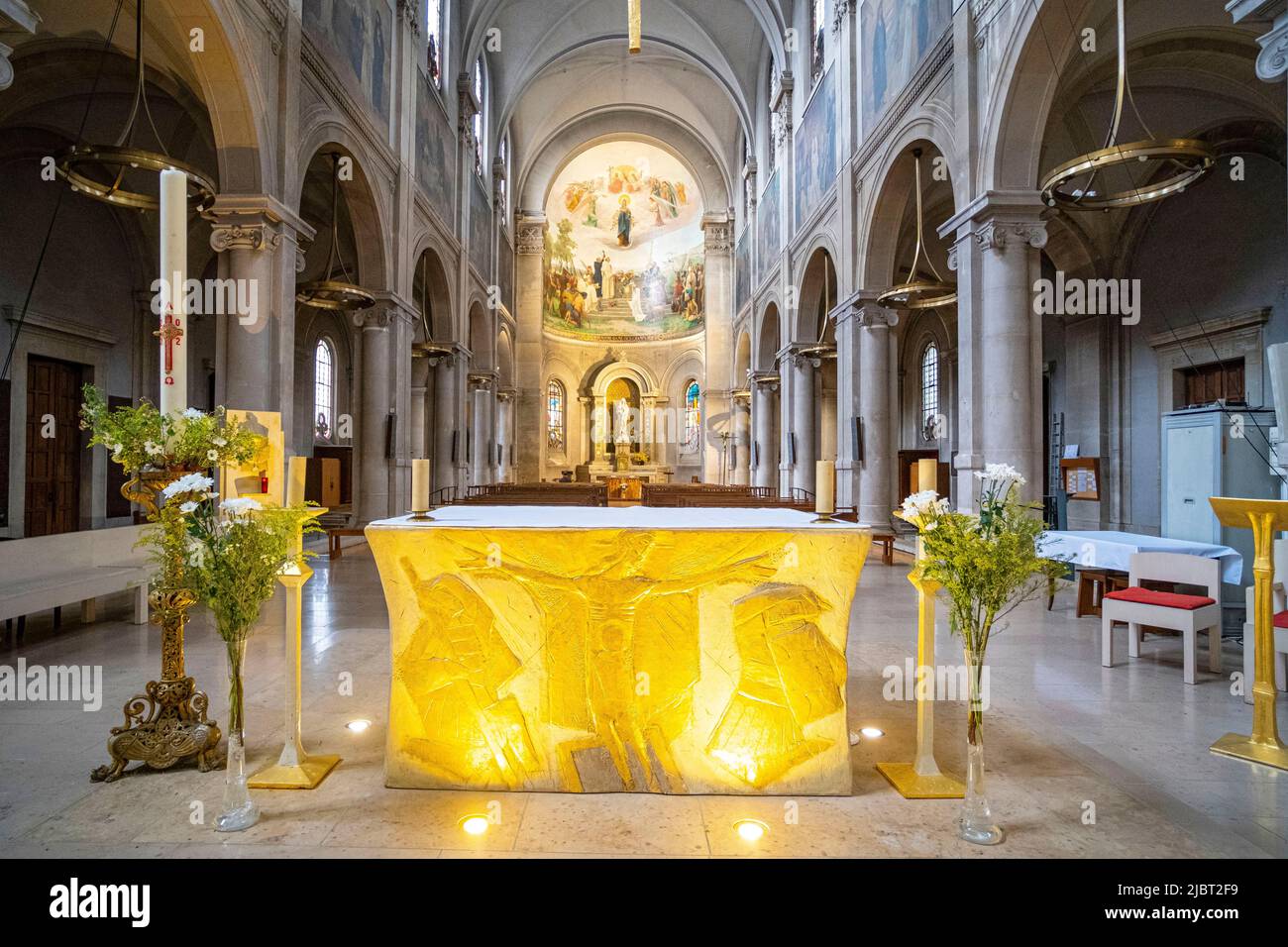 Eglise notre dame des champs Banque de photographies et d’images à ...