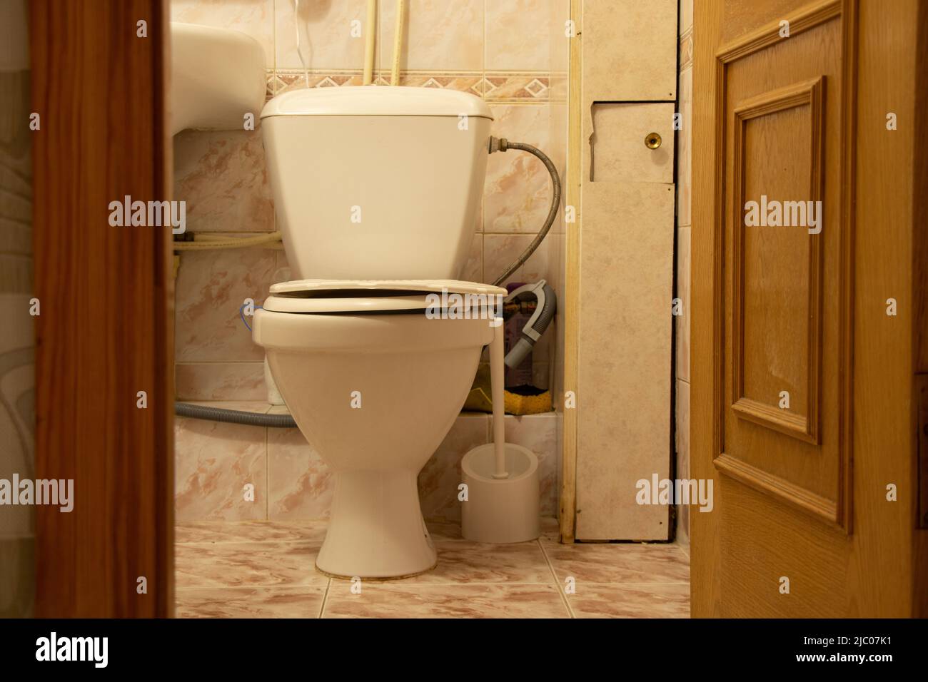 Vidange au sol pour toilettes Banque de photographies et d’images à ...