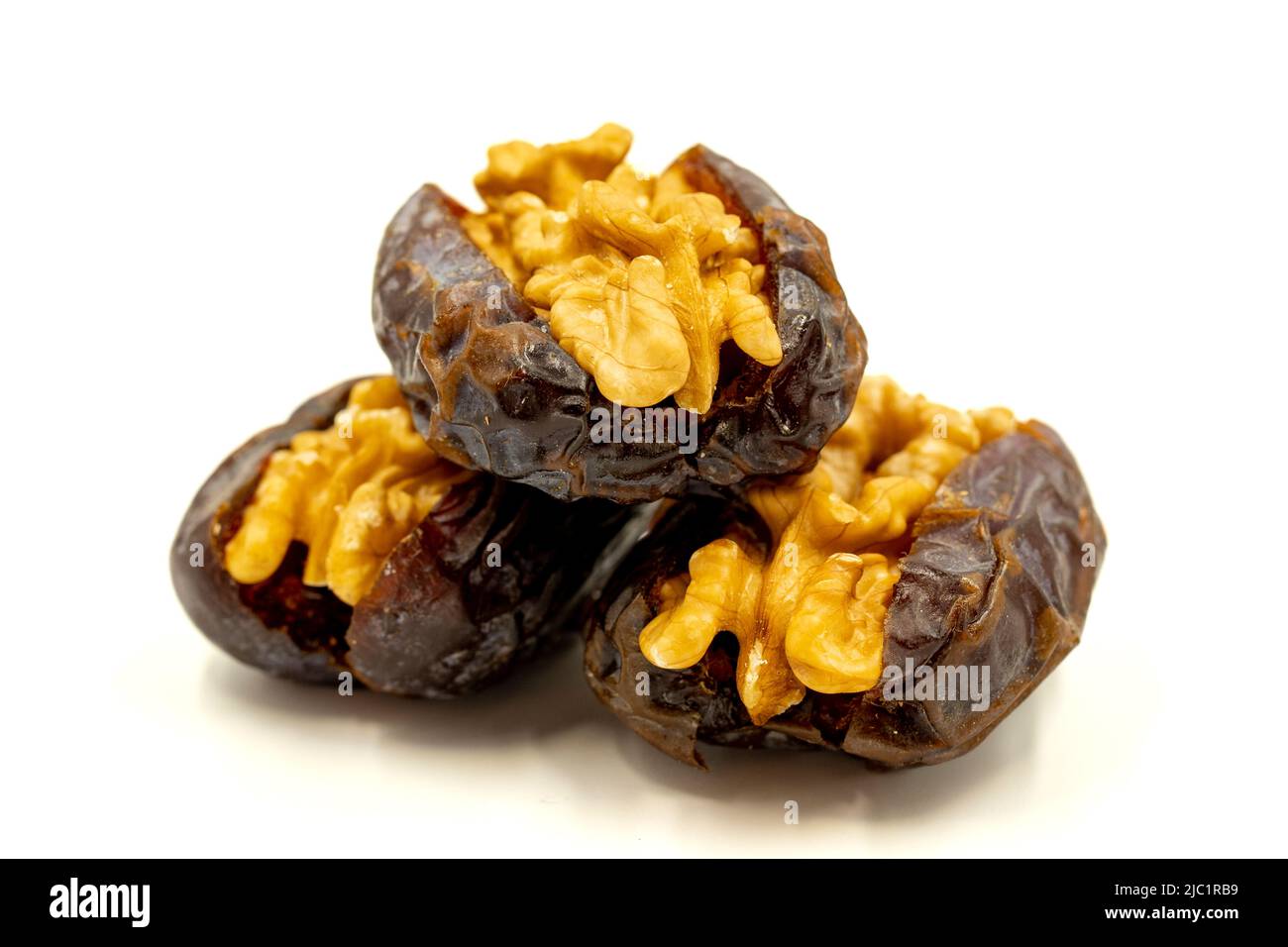 Dattes farcies aux noix Banque d'images détourées - Alamy