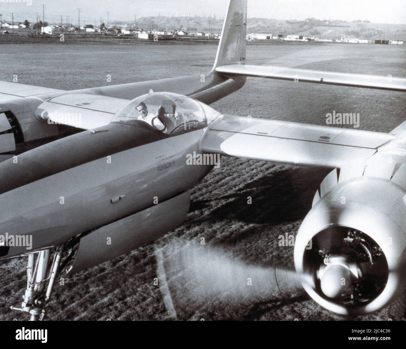 Howard Hughes Dans Le Cockpit De Son Avion De Reconnaissance De Xf 11 Milieu Des Années 1940