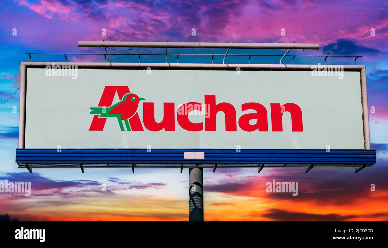 Store auchan france Banque de photographies et d’images à haute ...