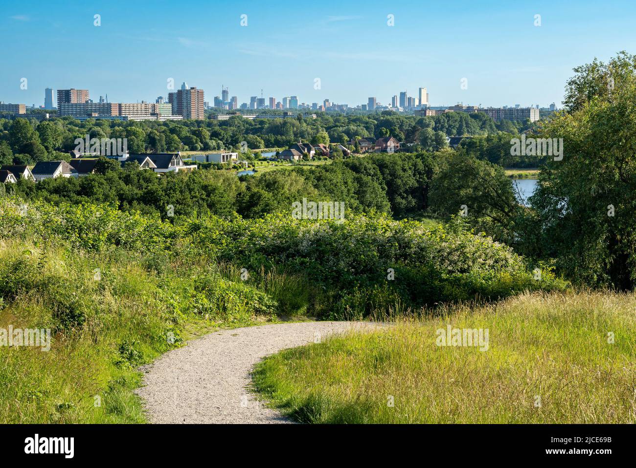 Horizon de Rotterdam vu du point d'observation Luhrs, qui est une ...