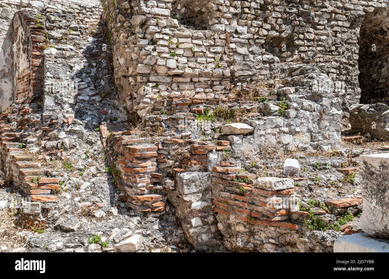Le théâtre de Brixian romain construit à l'est du capitolium et relié ...