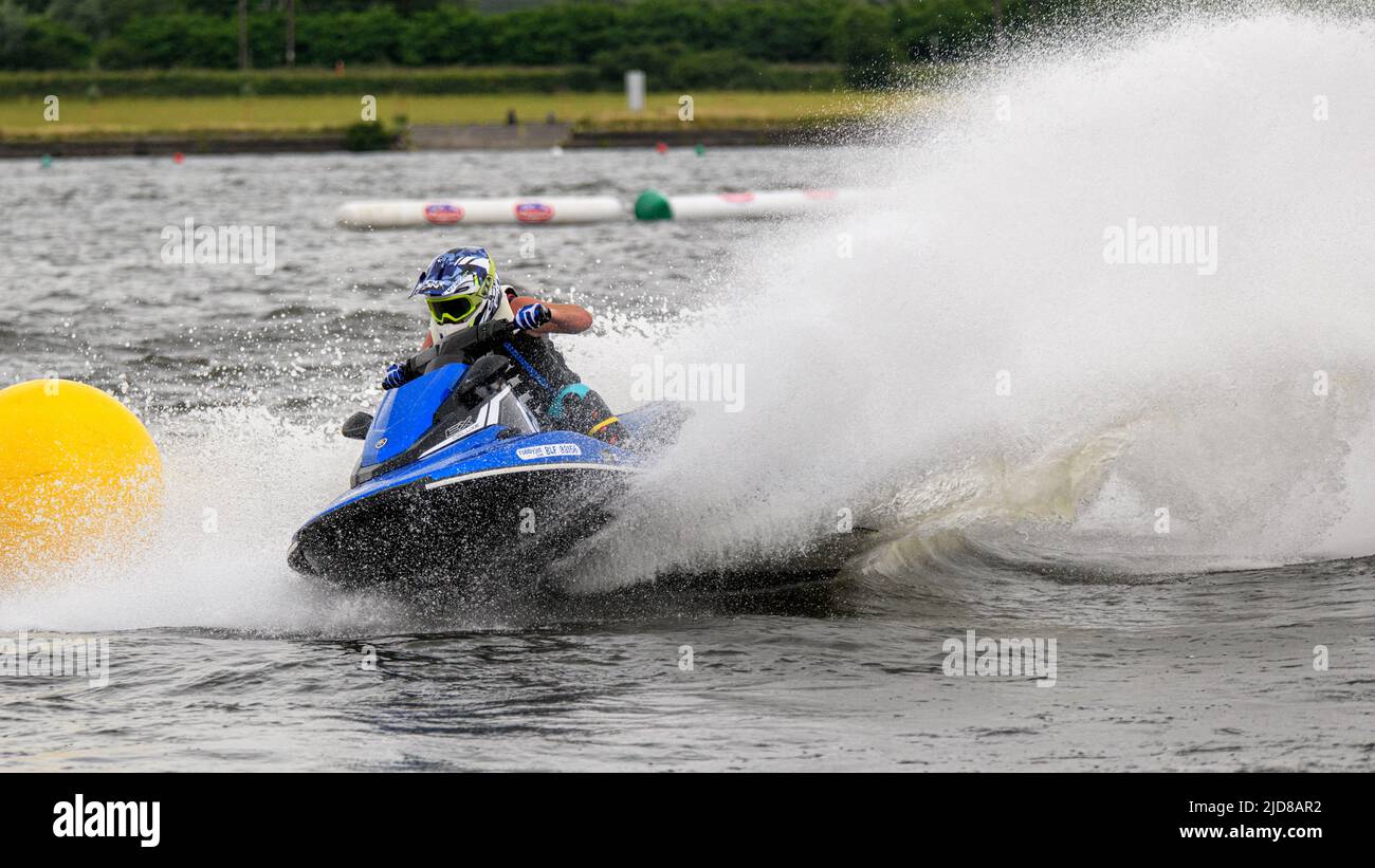 Kawasaki jet ski Banque de photographies et d’images à haute résolution ...