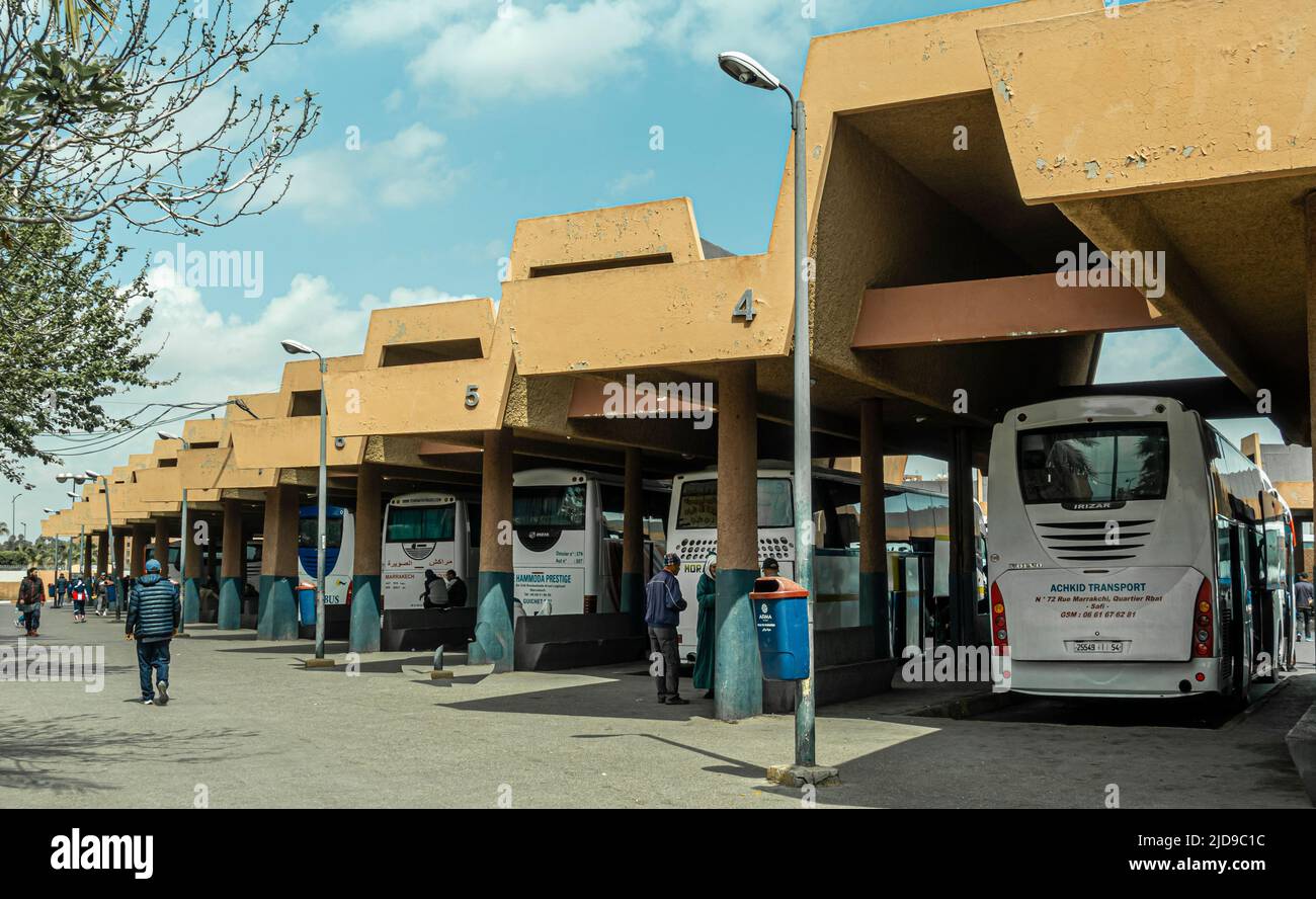 Gare routiere maroc Banque de photographies et d’images à haute ...
