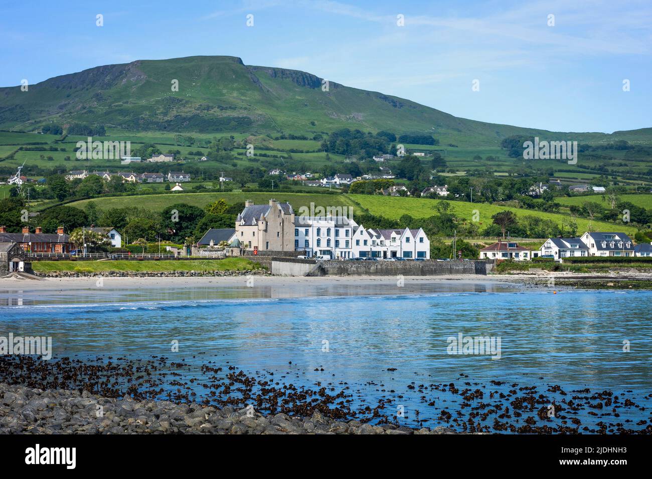 Ballygally castle Banque de photographies et d’images à haute ...