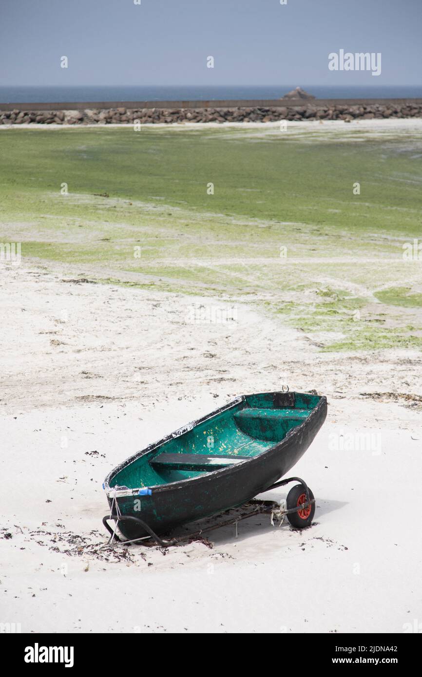 échouage massif Banque de photographies et d’images à haute résolution ...