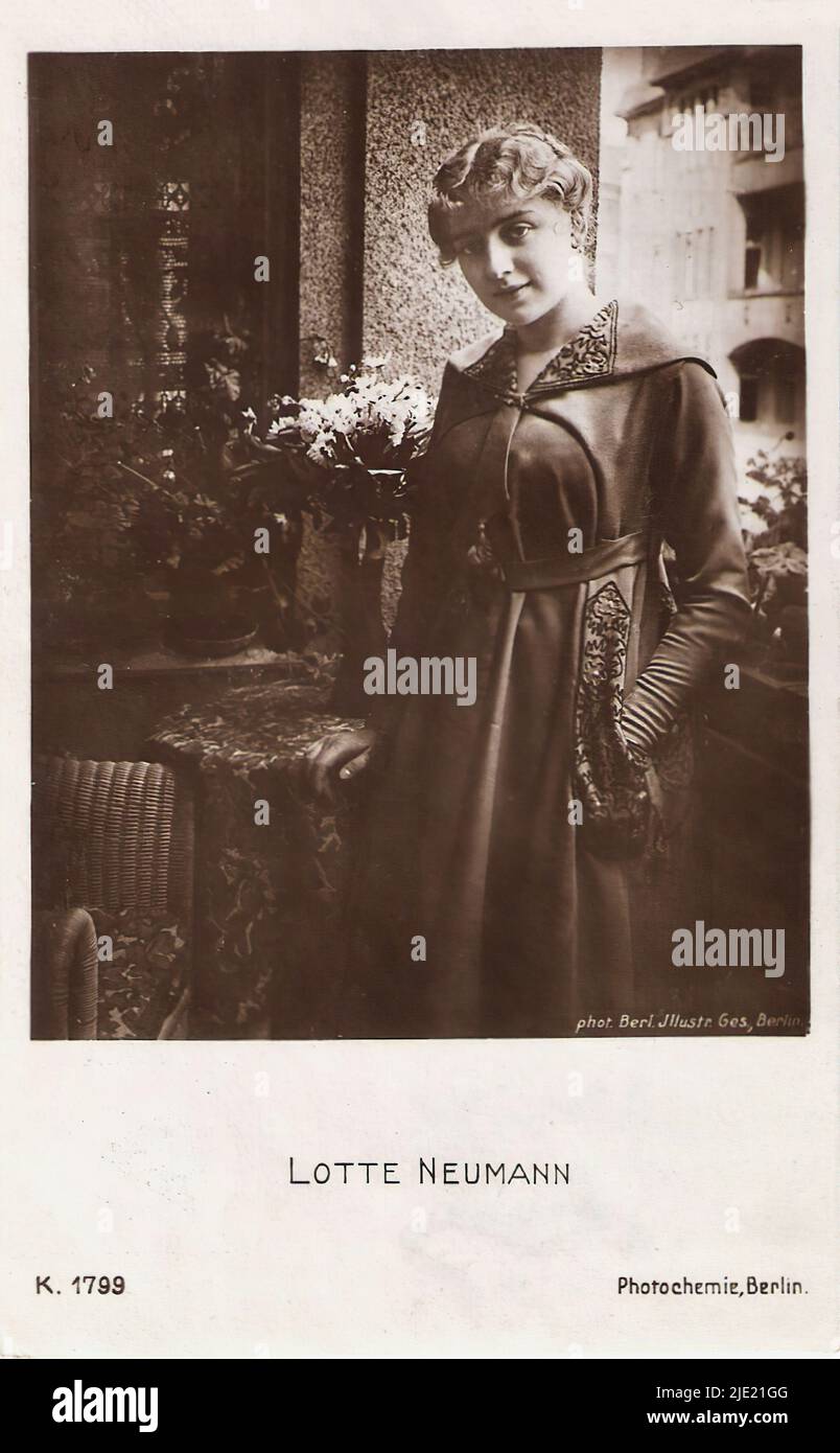 Lotte neumann Banque de photographies et d’images à haute résolution - Alamy