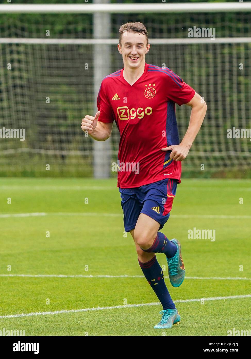 AMSTERDAM, PAYS-BAS - JUIN 24: Youri Regeer d'Ajax pendant la première ...