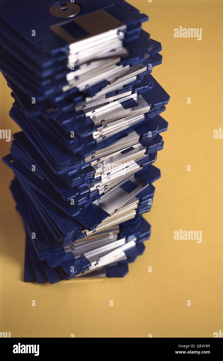 Stack of floppy disks Banque de photographies et d’images à haute ...