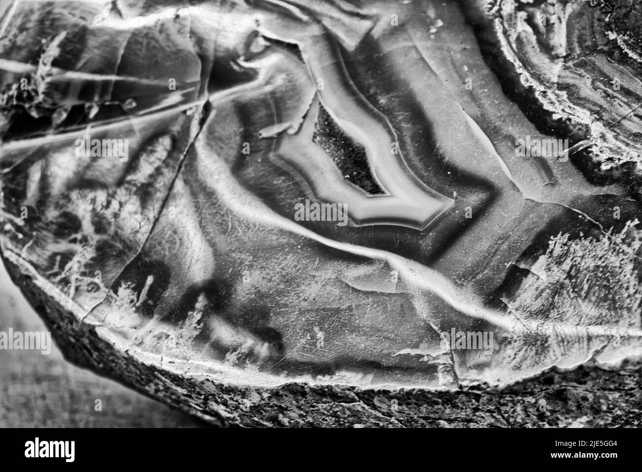 Quartz cryptocristallin Banque d'images noir et blanc - Alamy