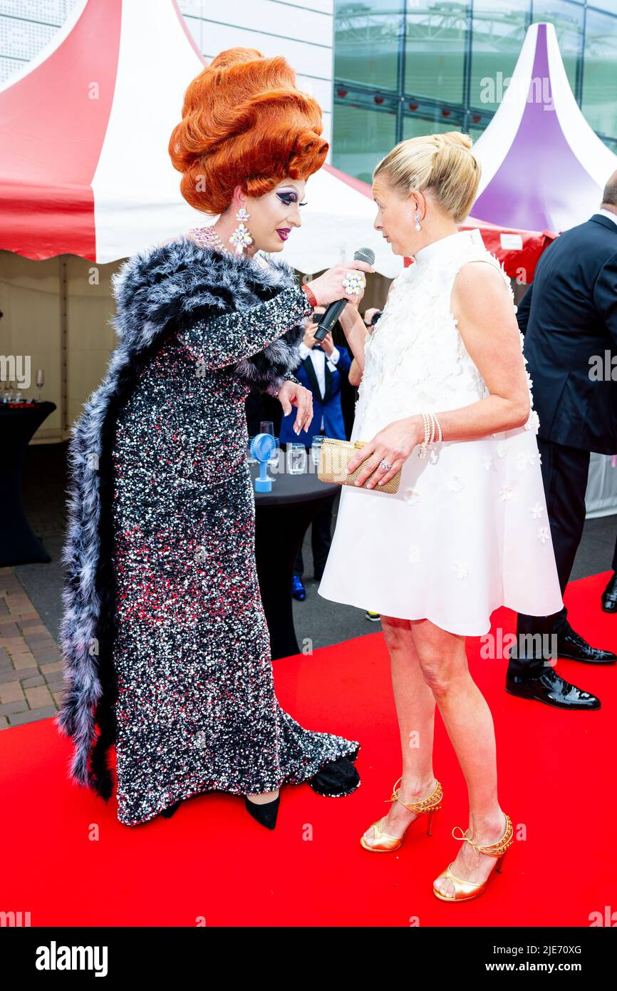 La princesse Mabel participe à l'anniversaire 30th du plus grand gala ...